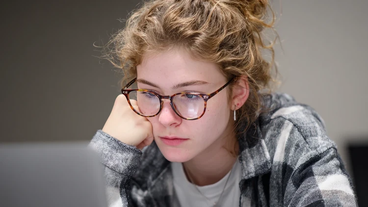 Chegg to refund millions after FTC says it trapped consumers in ...