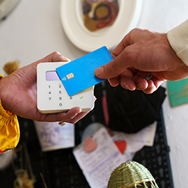 6 Best Credit Cards for Bad Credit (2025) | ConsumerAffairs®