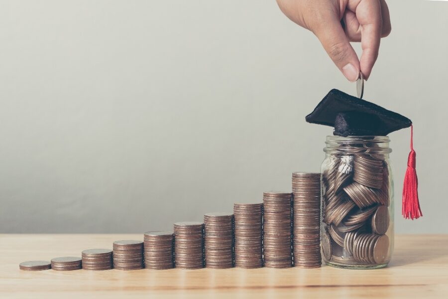 Returning To School To Complete Your Degree Can Help You Earn More 